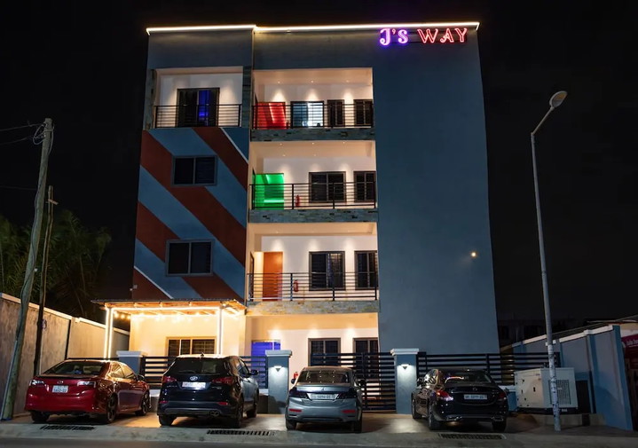 Js Way Apartments And Executive Hotel - Kumasi