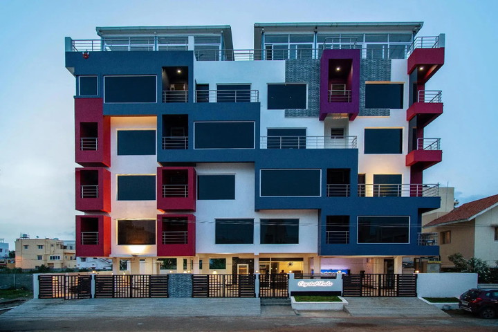 Crystal Lake  Service Apartments - Coimbatore
