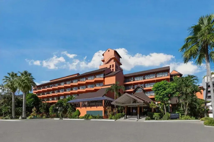 Courtyard By Marriott Phuket, Patong Beach Resort - Patong Beach