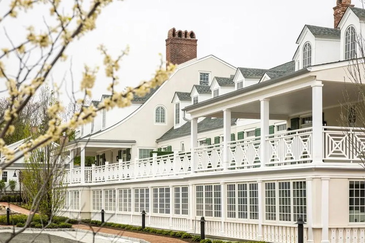 Canoe Place Inn And Cottages - Hampton Bays, NY
