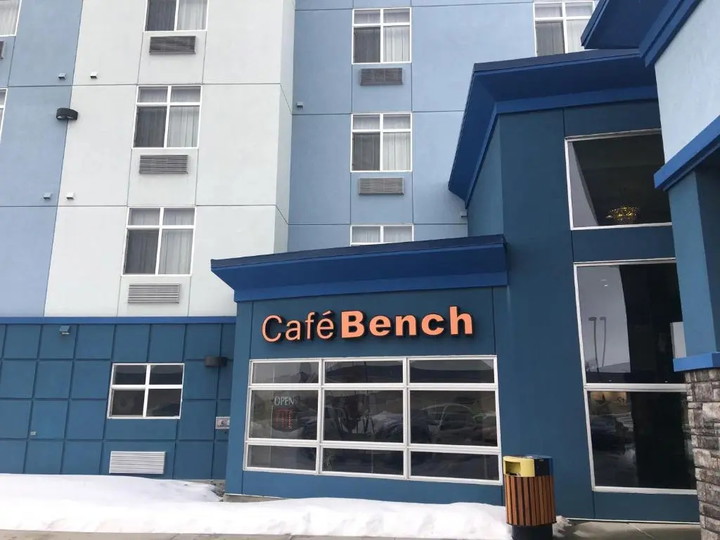 Days Inn & Suites By Wyndham Fort Saskatchewan - Fort Saskatchewan