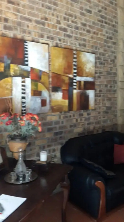 Khaya Africa Guesthouse And Spa - Sandton
