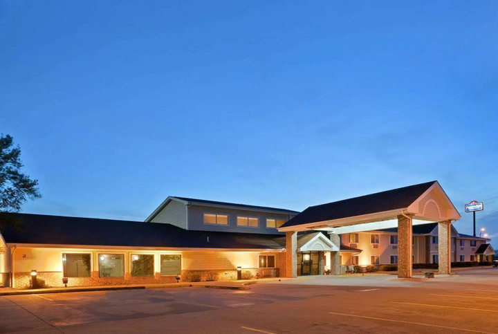 Americinn By Wyndham West Burlington - Iowa