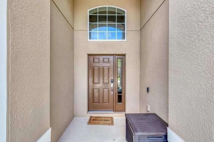 New Splash Of Magic At Solterra Resort 6 Bedroom Home - Davenport, FL
