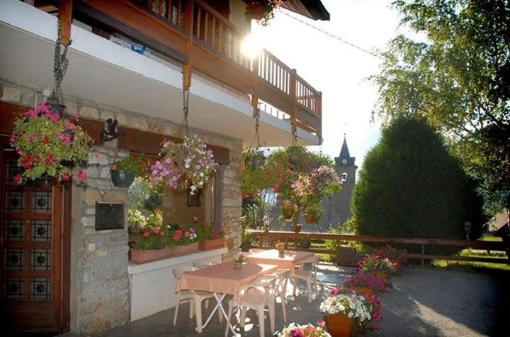 Hotel Restaurant Le Grillon - Fontcouverte-la-Toussuire