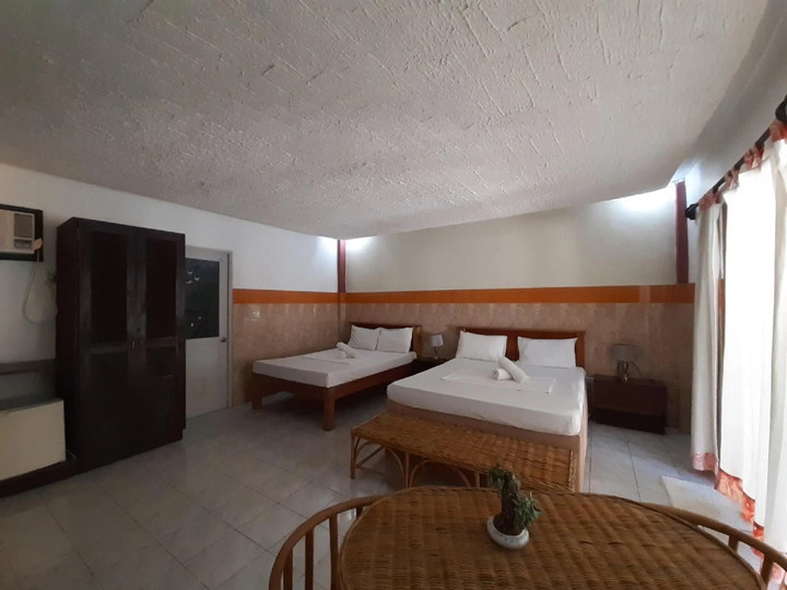Cooper's Beach Resort - Puerto Princesa