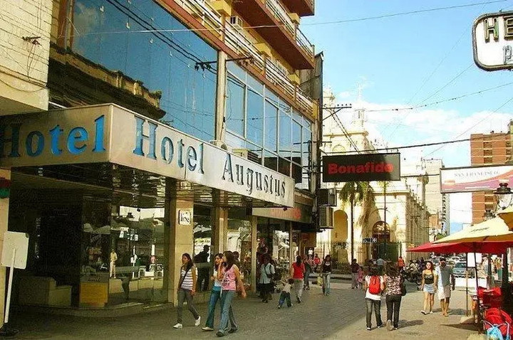 Hotel Augustus - San Salvador de Jujuy