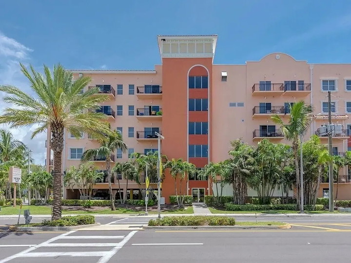 Madeira Bay Resort Ii - 314 - Treasure Island, FL