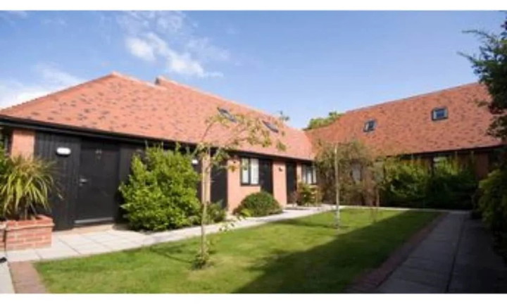 Crouchers Country Hotel - Hotel - Chichester