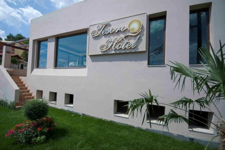 Tesoro Hotel - Lefkada