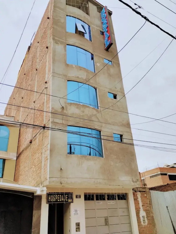 Hostal Toscano Suites - Junin