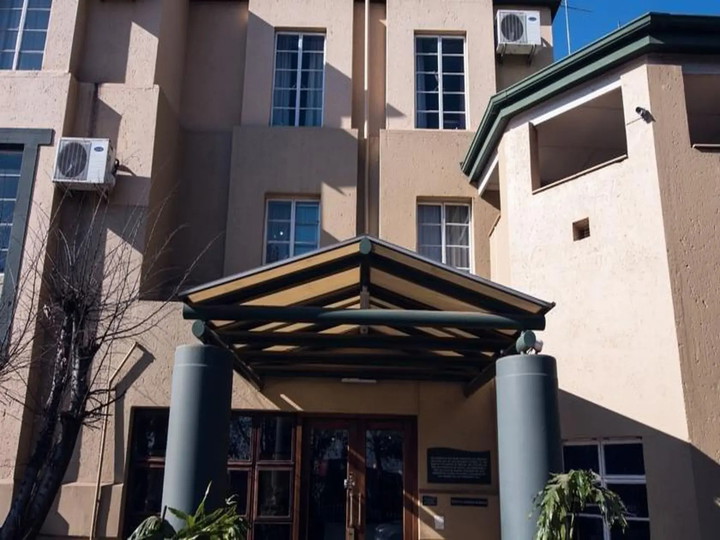 Airport Inn And Suites - Edenvale