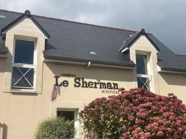 Résidence De Tourisme Le Sherman - Colleville-sur-Mer