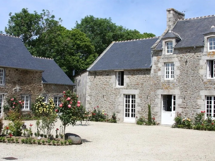 Manoir De La Rogerais & Spa - ブルターニュ