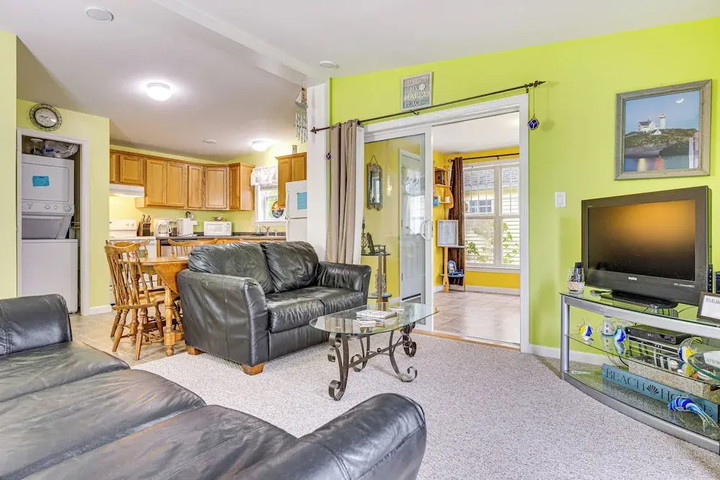 1 Mi To Beach: Cottage W/ Pool Access In Wells - Wells, ME