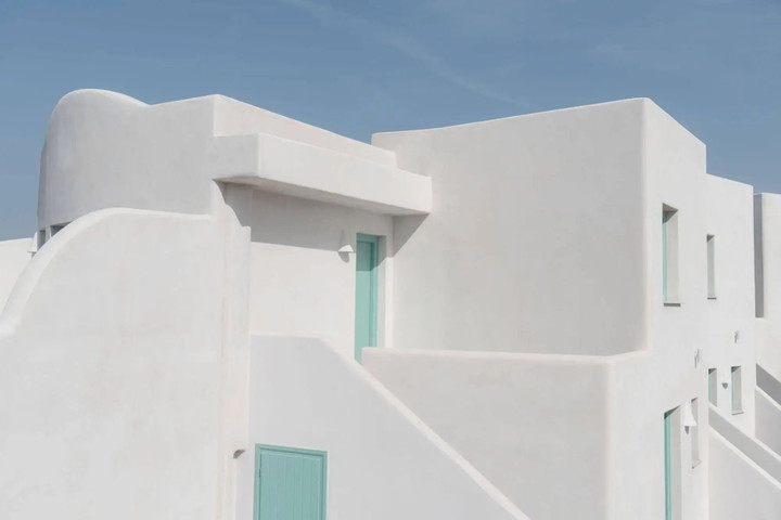 Neptune Luxury Spa Suites - Santorini