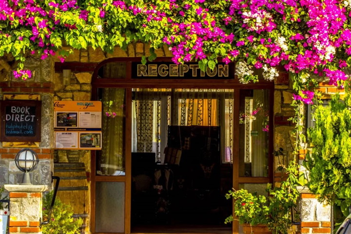 Magic Tulip Beach Hotel - Hisarönü
