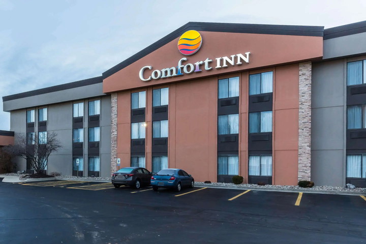 Comfort Inn Alton Near I-255 - Alton, IL