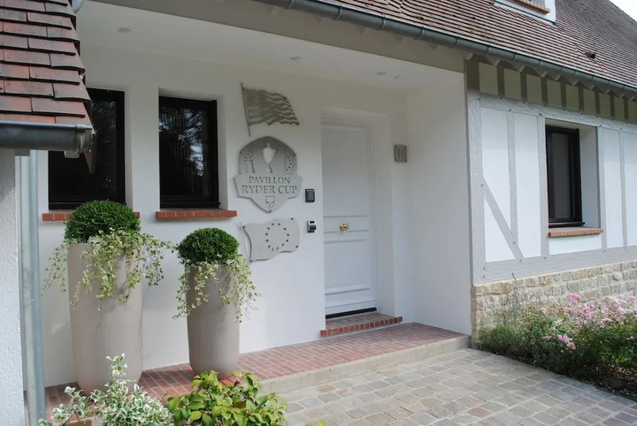 Hotel Le Grand Slam - Val-de-Reuil