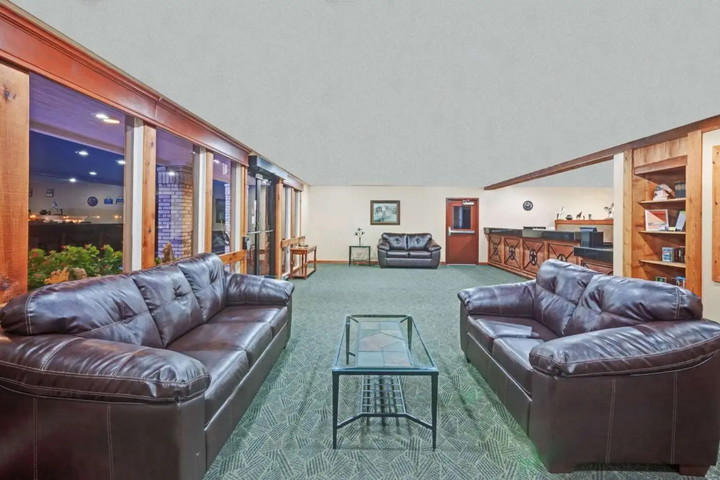 Boerne Inn And Suites - Boerne, TX