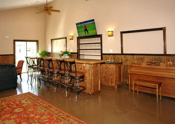 Deer Ridge Resort By Jackson Mountain Rentals - Gatlinburg, TN