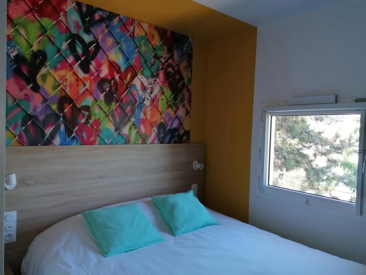 Kyriad Direct Martigues - Port-de-Bouc