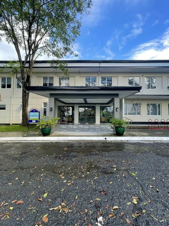 Emerald Manor Hotel - Subic