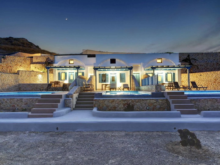 Desiterra Resort - Santorini