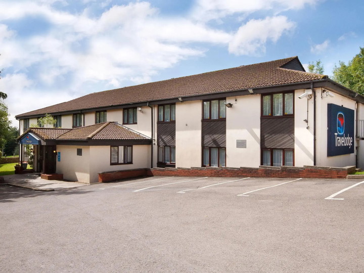 Travelodge Cardiff Llanedeyrn - Cardiff