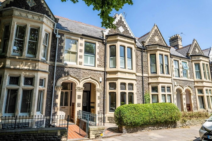 The Pontcanna Pearl 3-bed Haven - Cardiff
