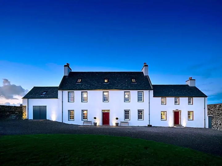 Monkstadt 1745 Restaurant With Rooms - Skye
