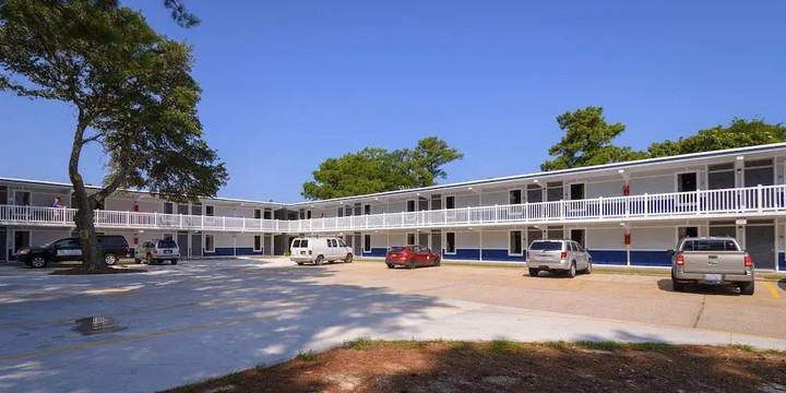 Heart Of Manteo Motor Lodge - Nags Head, NC