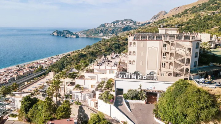Hotel Olimpo Le Terrazze - Letojanni