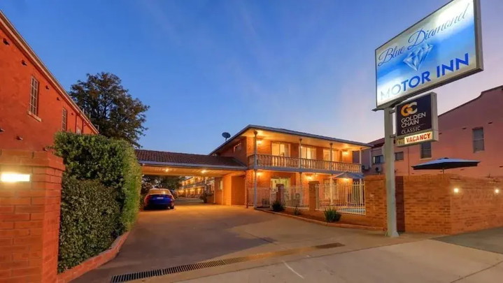 Blue Diamond Motor Inn - ダッボー