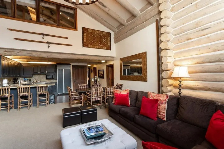 Pine Inn At Trail's End Lodge - Two Bedroom Condo Residence With Spa #8 By Deer Valley Resort - Park City, UT
