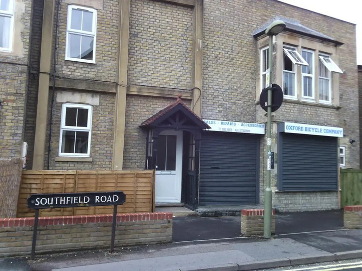 Athena Guest House - Oxfordshire