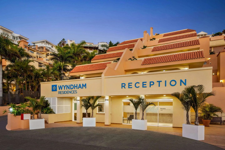 Wyndham Residences Costa Adeje - Playa de la Américas