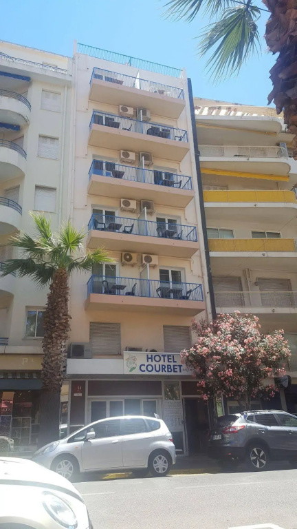 Hôtel Courbet - Antibes