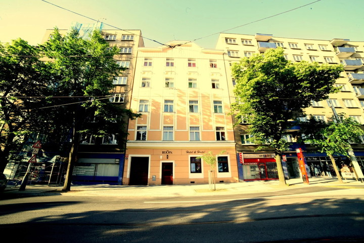 Leon Hotel - Praga