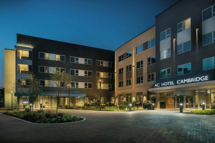 Ac Hotel By Marriott Boston Cambridge - Somerville, MA