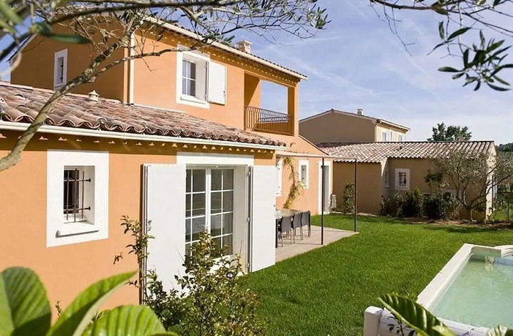 Lagrange Vacances - Le Clos Savornin - Saint-Saturnin-lès-Apt