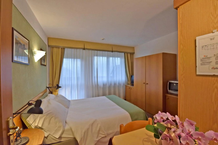 Hotel Appartements La Roche - Aosta