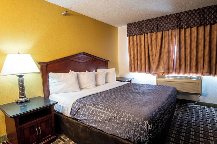 Blue Way Inn & Suites Minneapolis Airport Eagan - Mall Of America - Lakeville, MN