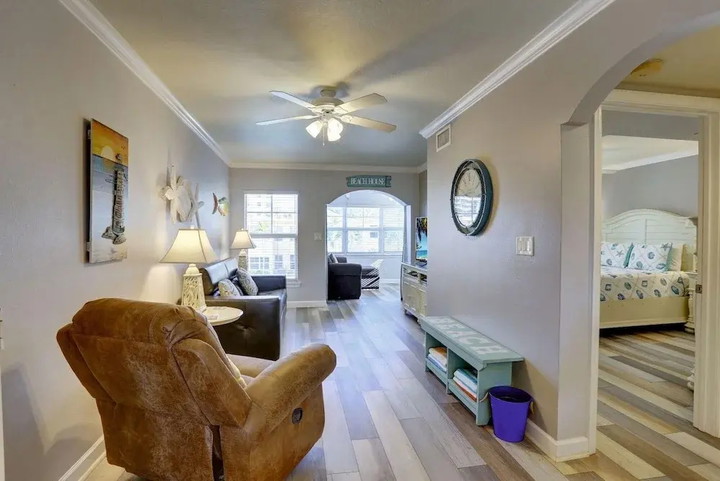 Barefoot Beach Resort A202 - Indian Rocks Beach, FL