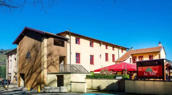 Logis Hotel Le Tilia - Rhône