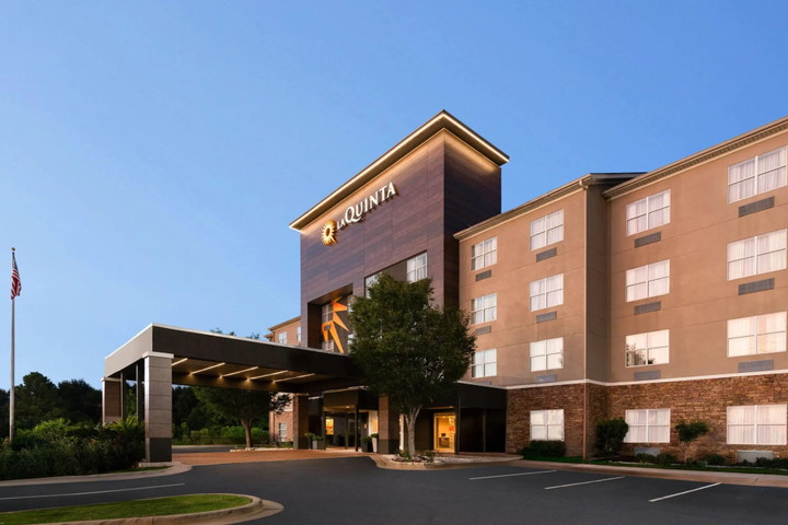 La Quinta Inn & Suites By Wyndham Montgomery - Montgomery, AL