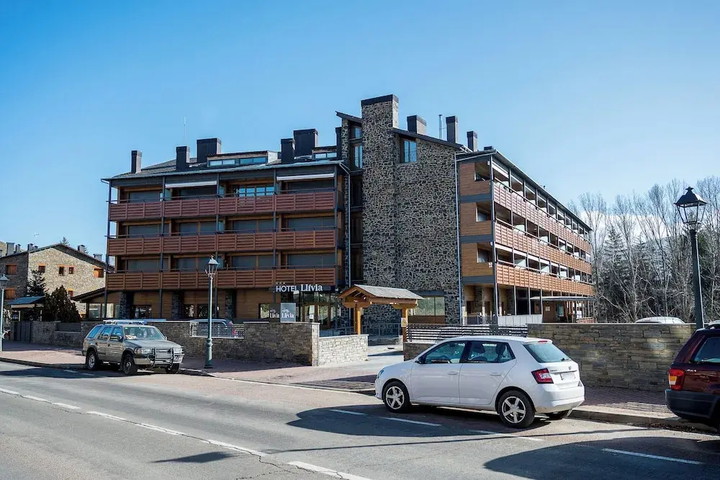 Hotel Llivia - Bourg-Madame