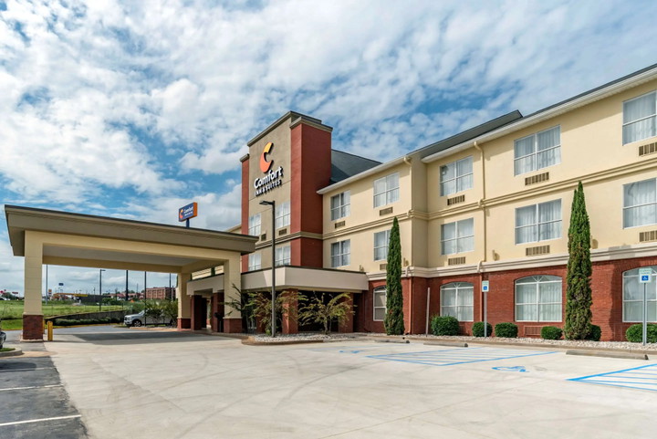 Comfort Inn & Suites Millbrook - Prattville - Florida