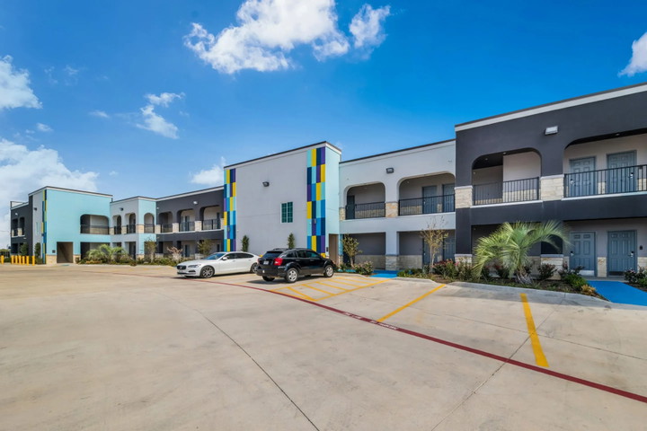 Scottish Inns Campus - Texas
