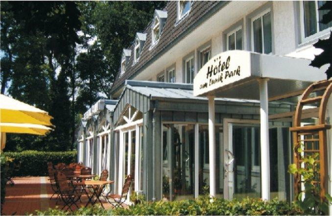Hotel Am Lunik Park - Hohen Neuendorf